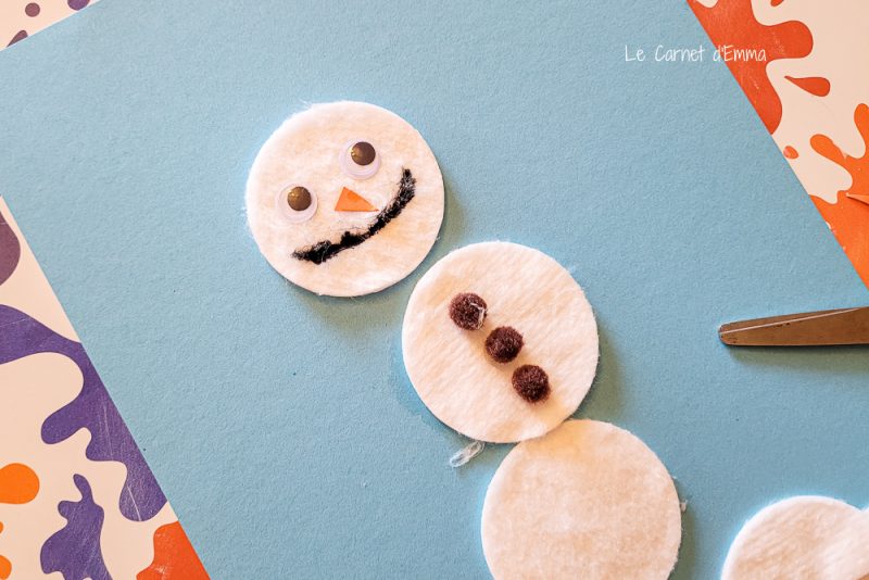 Un Bonhomme de neige en coton rigolo - Le Carnet d'Emma