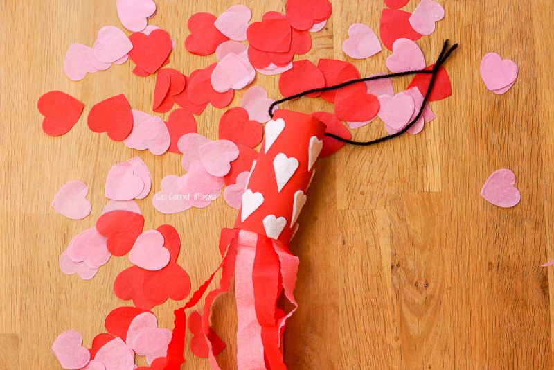Une jolie décoration de la Saint Valentin avec un rouleau de PQ.